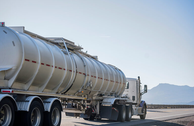 The Different Types of Bulk Chemical Packaging and Their Uses